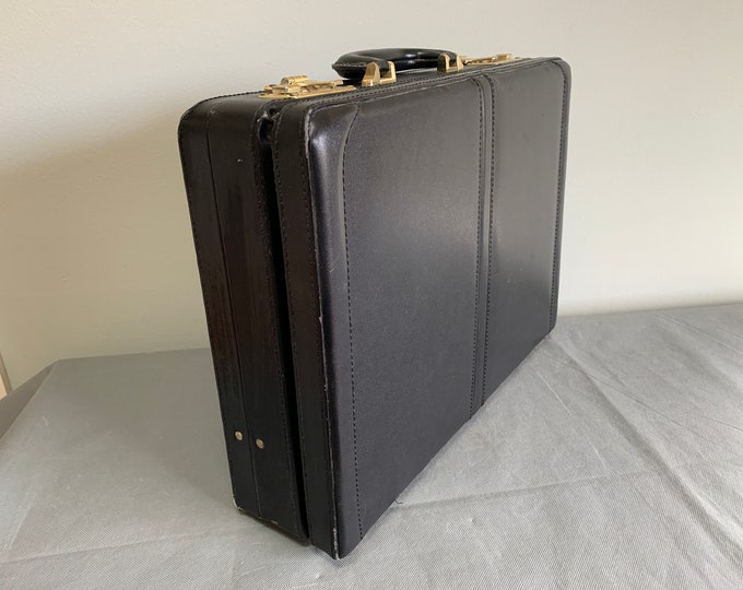 Expandable Briefcase With a Roomy Interior - Black Exterior - Gold ...