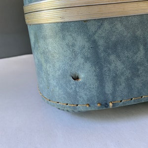 Turquoise Train Case With Blue Interior - Etsy