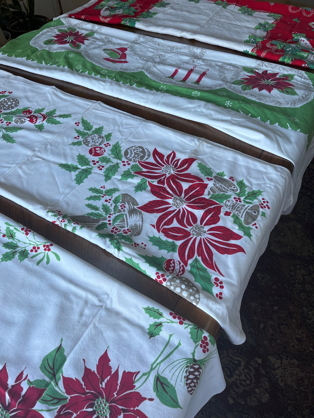 Set of 4 1950s Vintage Christmas Tablecloths - Great for Crafting - Etsy
