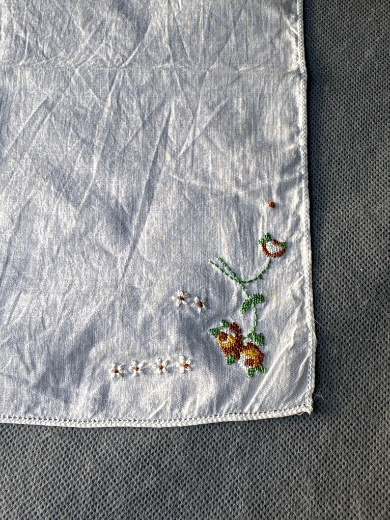 Set of 8 Beautiful Vintage Handkerchiefs - Autumn Tones - Etsy