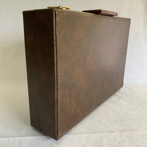 Handsome Vintage Briefcase With Keys - Etsy