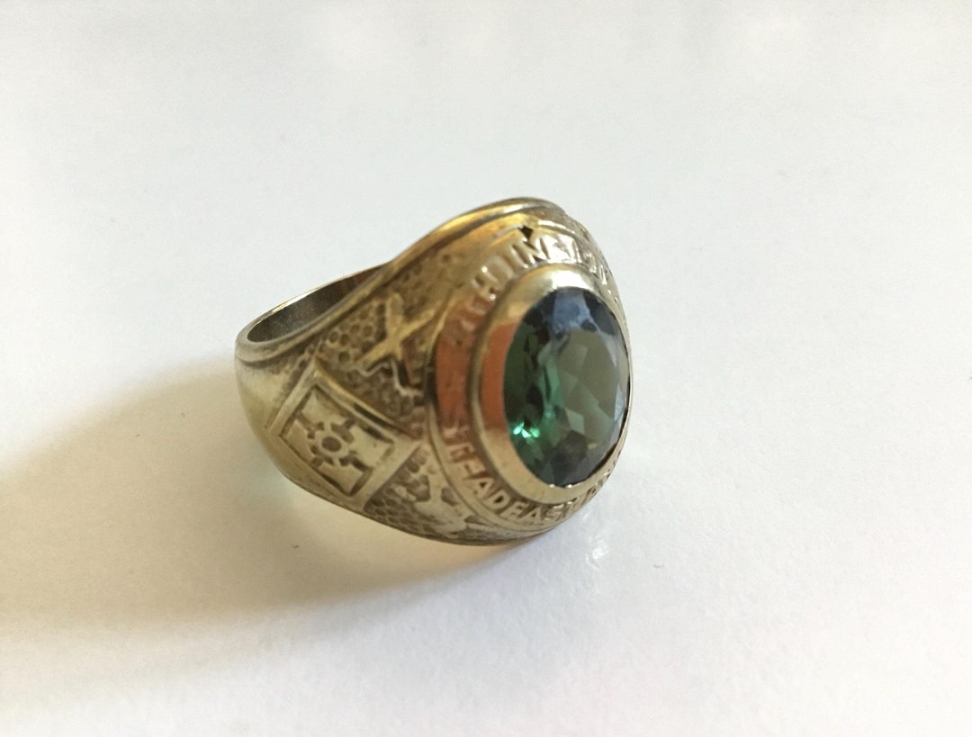 Rare Vintage 10 Karat Gold Military Ring, Green Stone, U.S. Army’s 4th ...