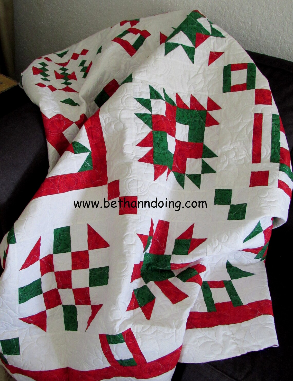 A Holiday Quilt Pattern Book Complete Cutting and Sewing Instructions ...