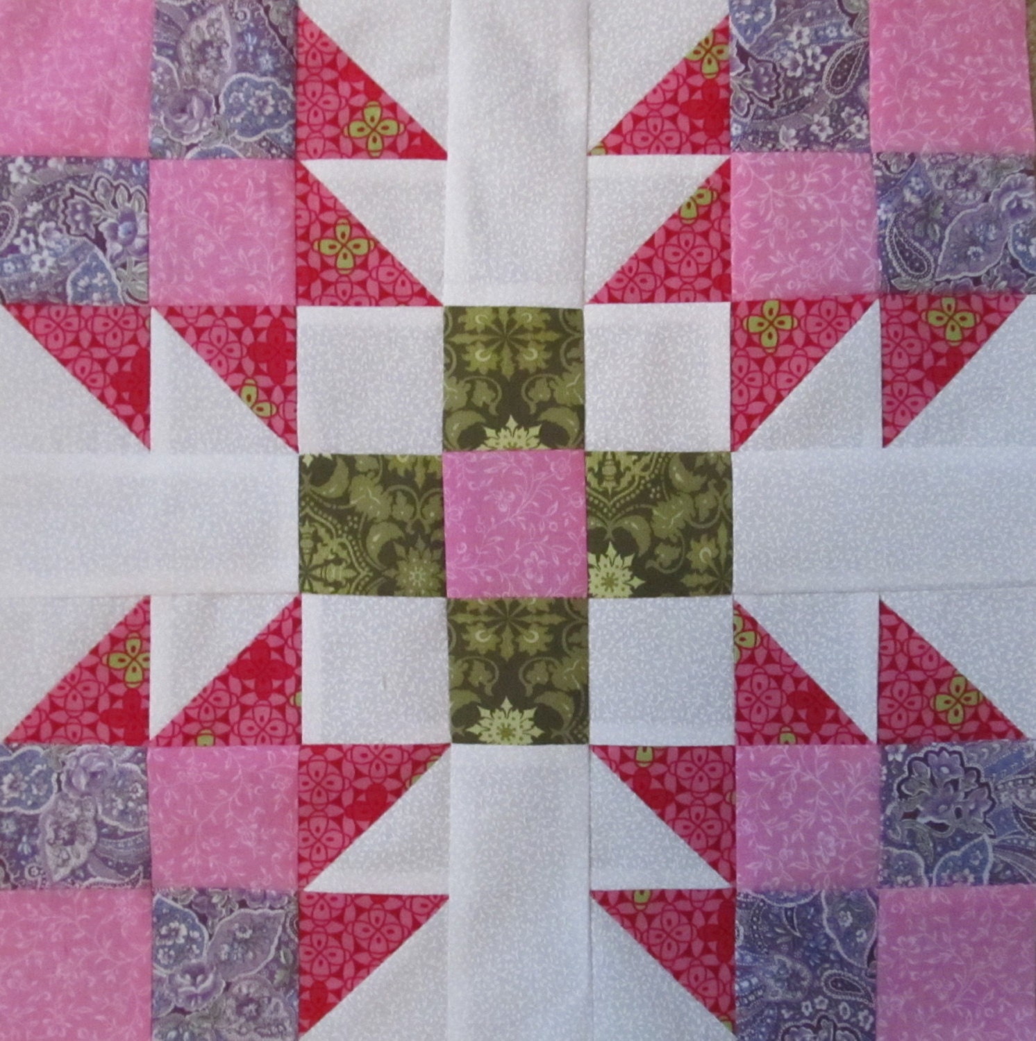 B. Annie Quilt Pattern Book, With 16 Quilt Block Patterns, From the ...