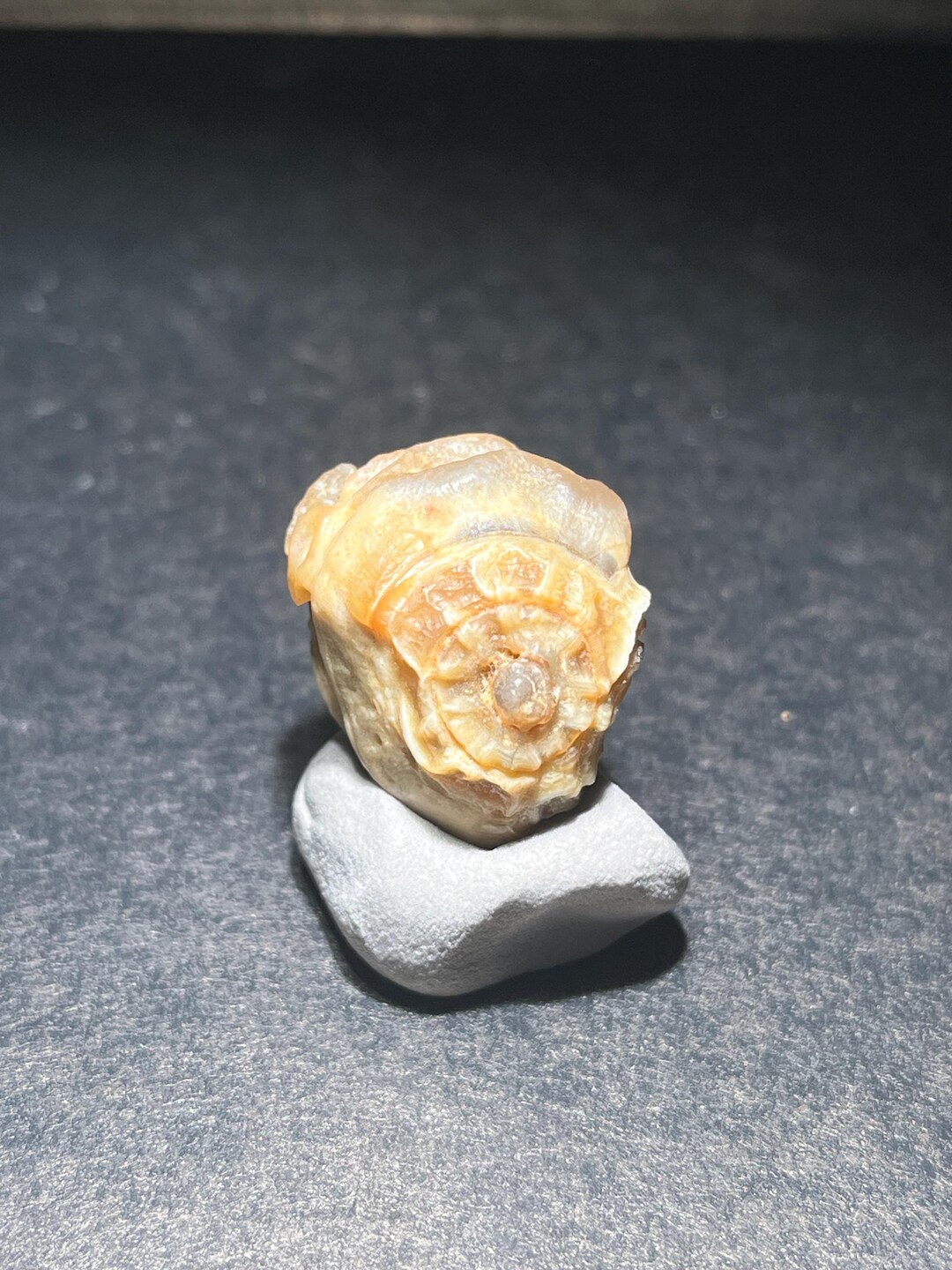 Alxa Gobi Desert Eye Agate ,face Like Stone, Mongolian Gobi Eye Stone ...