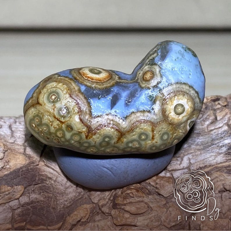 Alxa Gobi Agate— Rare, Natural Gobi Desert Agate From Inner Mongolia ...