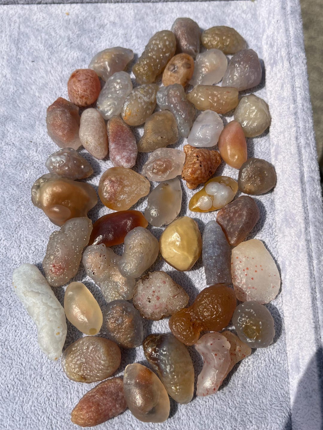 Alxa Gobi Desert Candy Heart Agate, Mongolian Gobi Stone, Designer ...