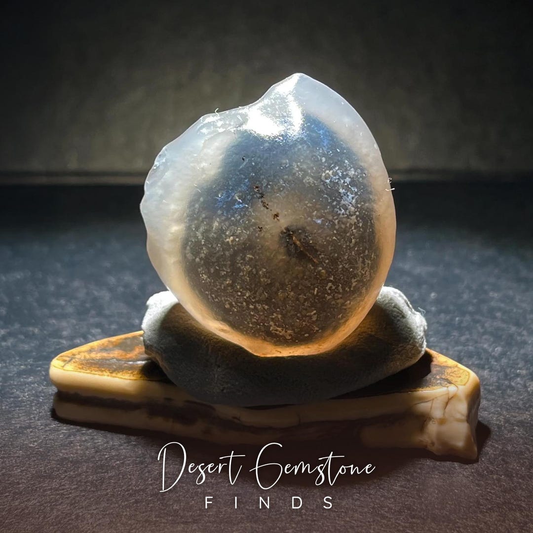 Alxa Gobi Desert Translucent Stone - Rare & Natural Display Stone From ...