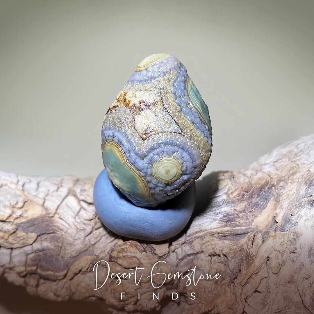 Alxa Gobi Agate – Natural Sage Green Orbicular Mongolian Agate With Raw ...