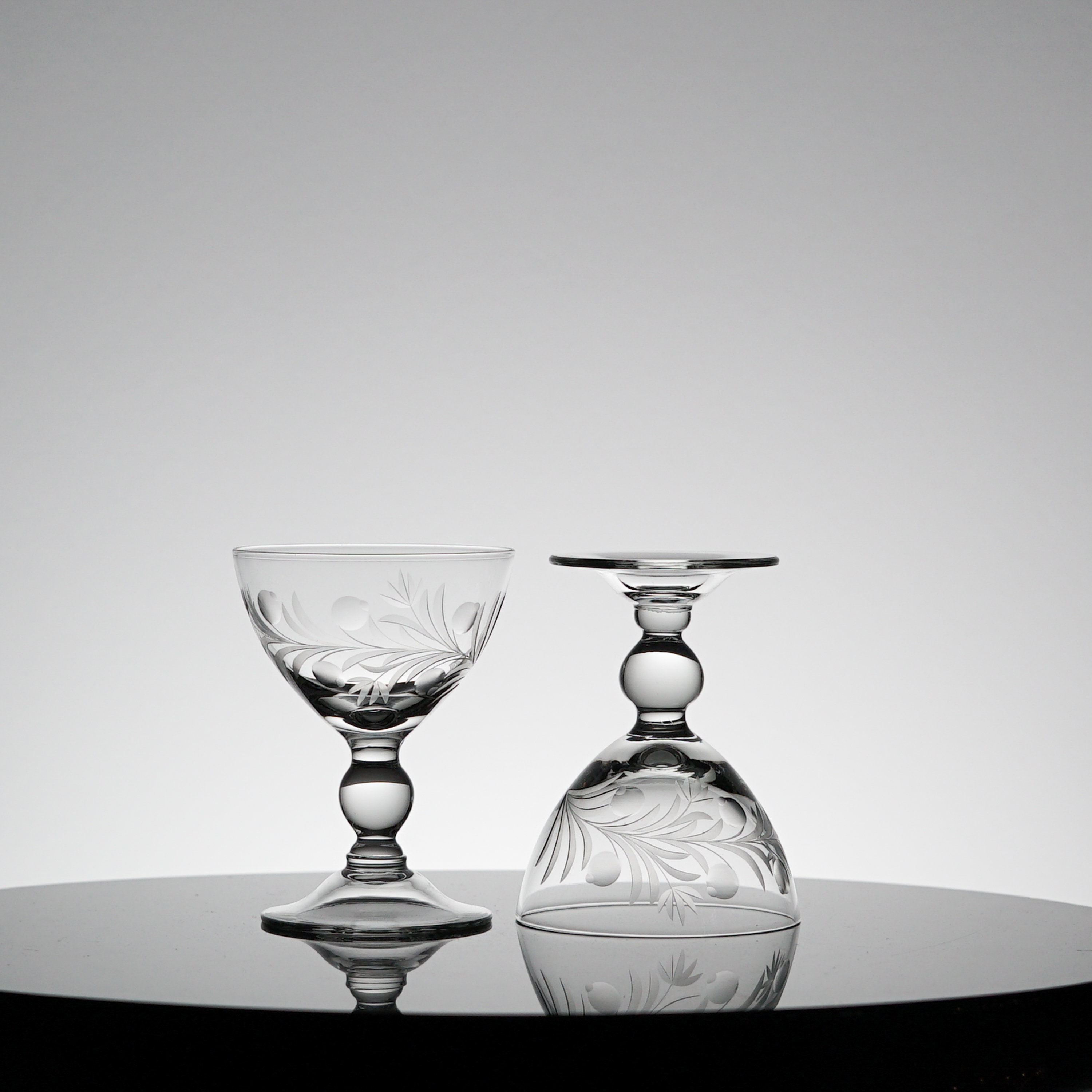 Vintage MCM Mid Century Modern Small Cocktail Glass Set of 5, Etched ...