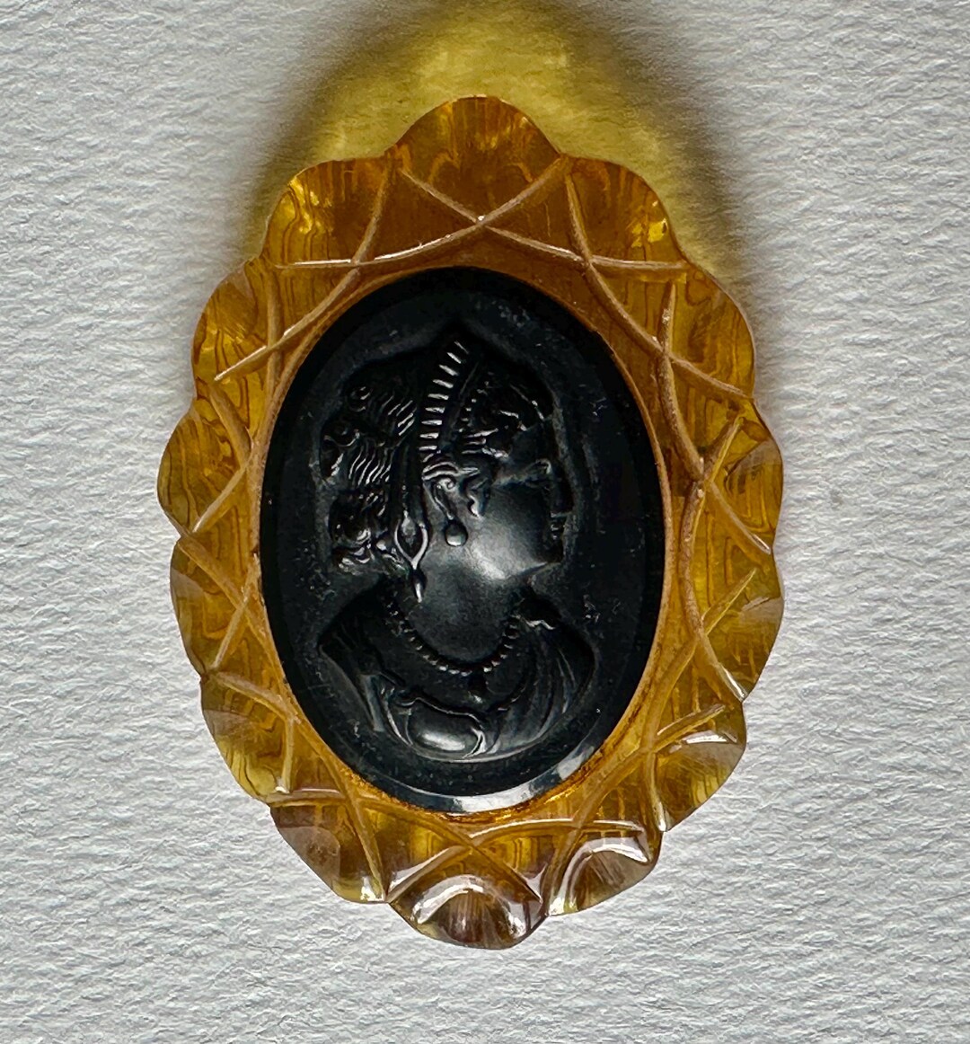 Vintage Bakelite Catalin Lg Carved Lucite Cameo Pin Brooch - Etsy