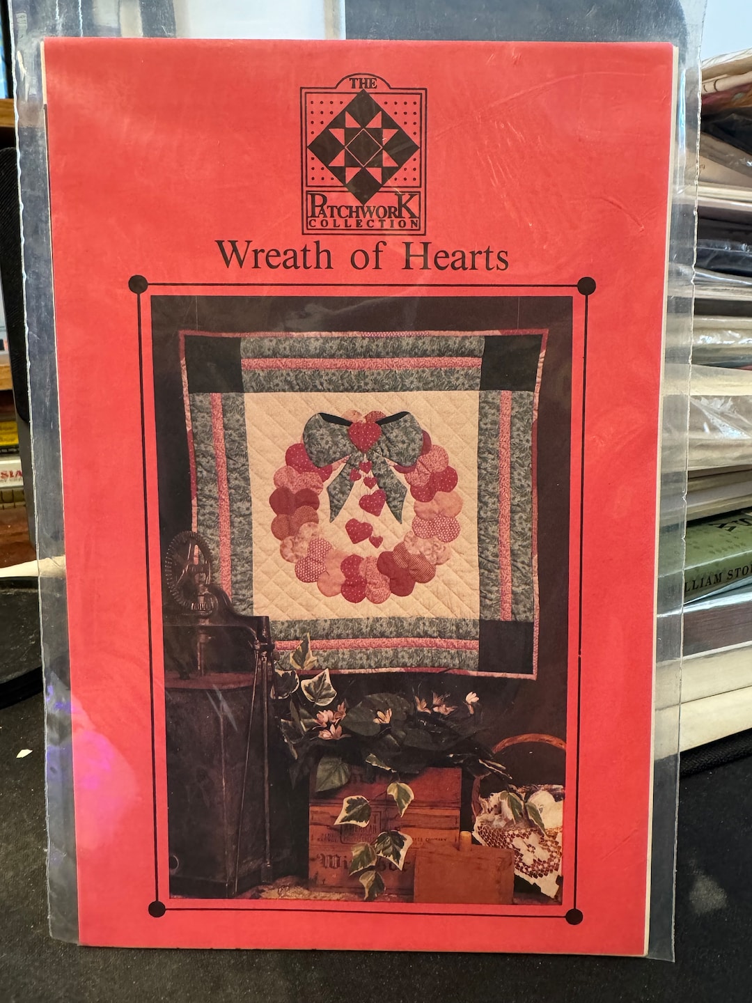 The Patchwork Collection - Wreaths of Hearts - Finished Size 23" X 23 ...