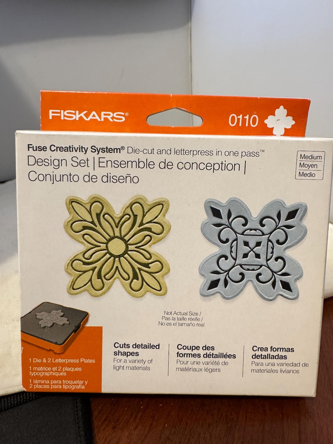 Fiskars Fuse Creativity System Die-cut and Letterpress in One Pass 0110 ...