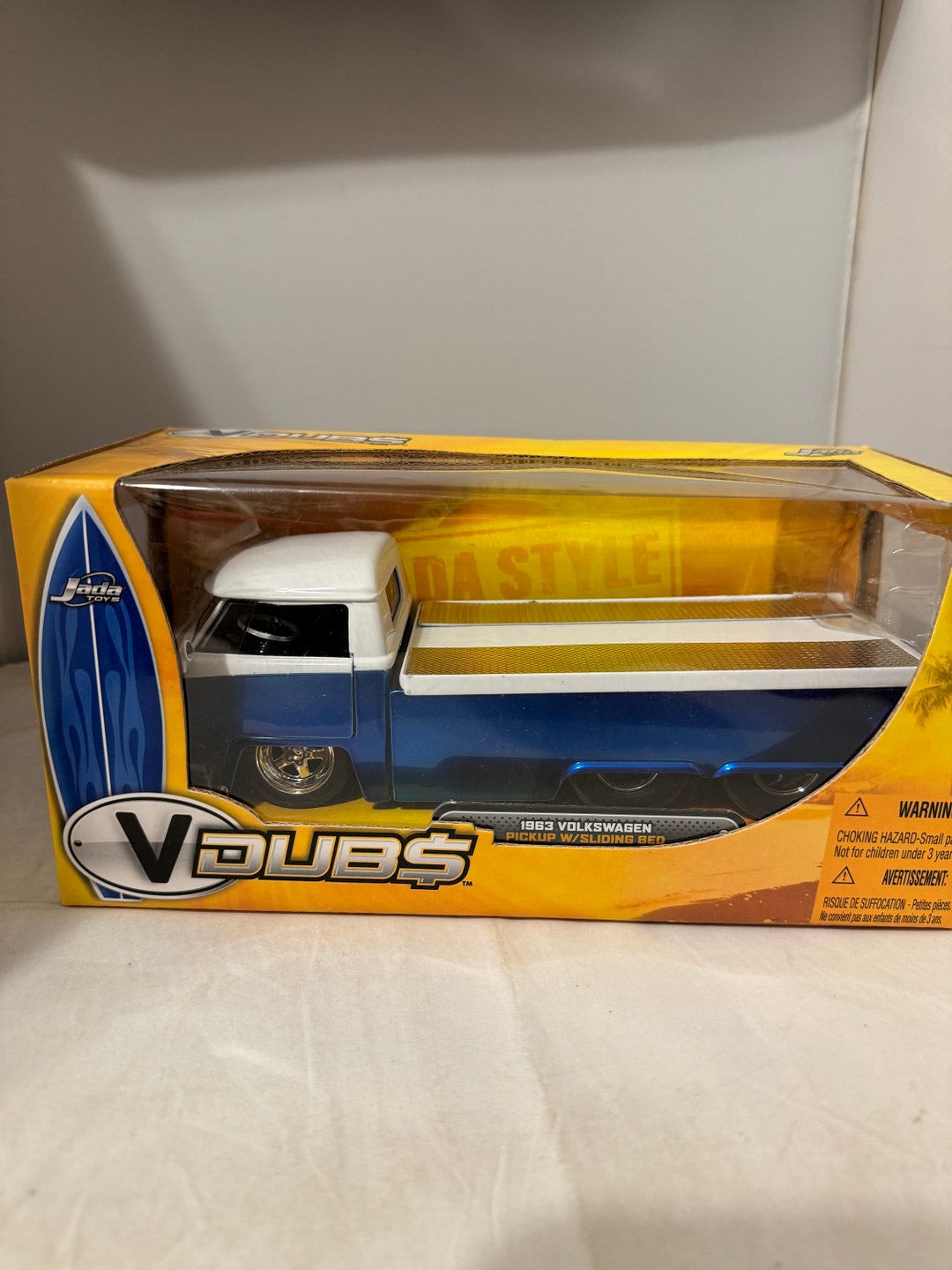 Jada Toys - V Dubs - 1963 Volkswagen Pickup W/sliding Bed - New (2006 ...