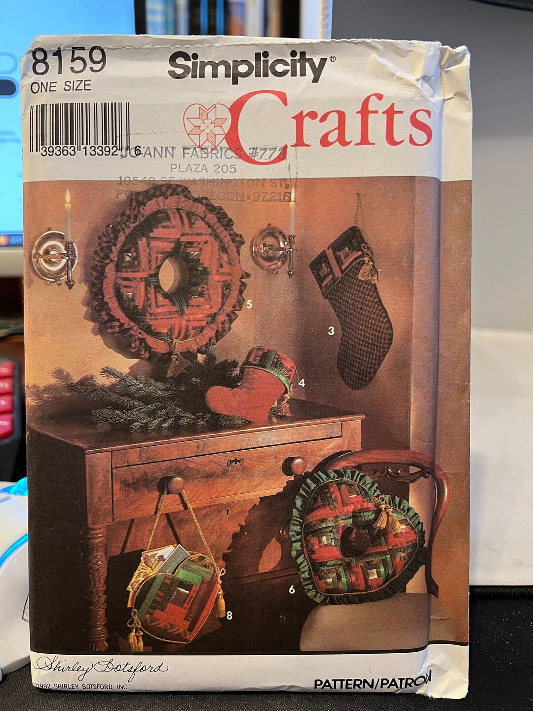 Simplicity Crafts Pattern 8159 - Log Cabin Chrismas Package Stocking ...