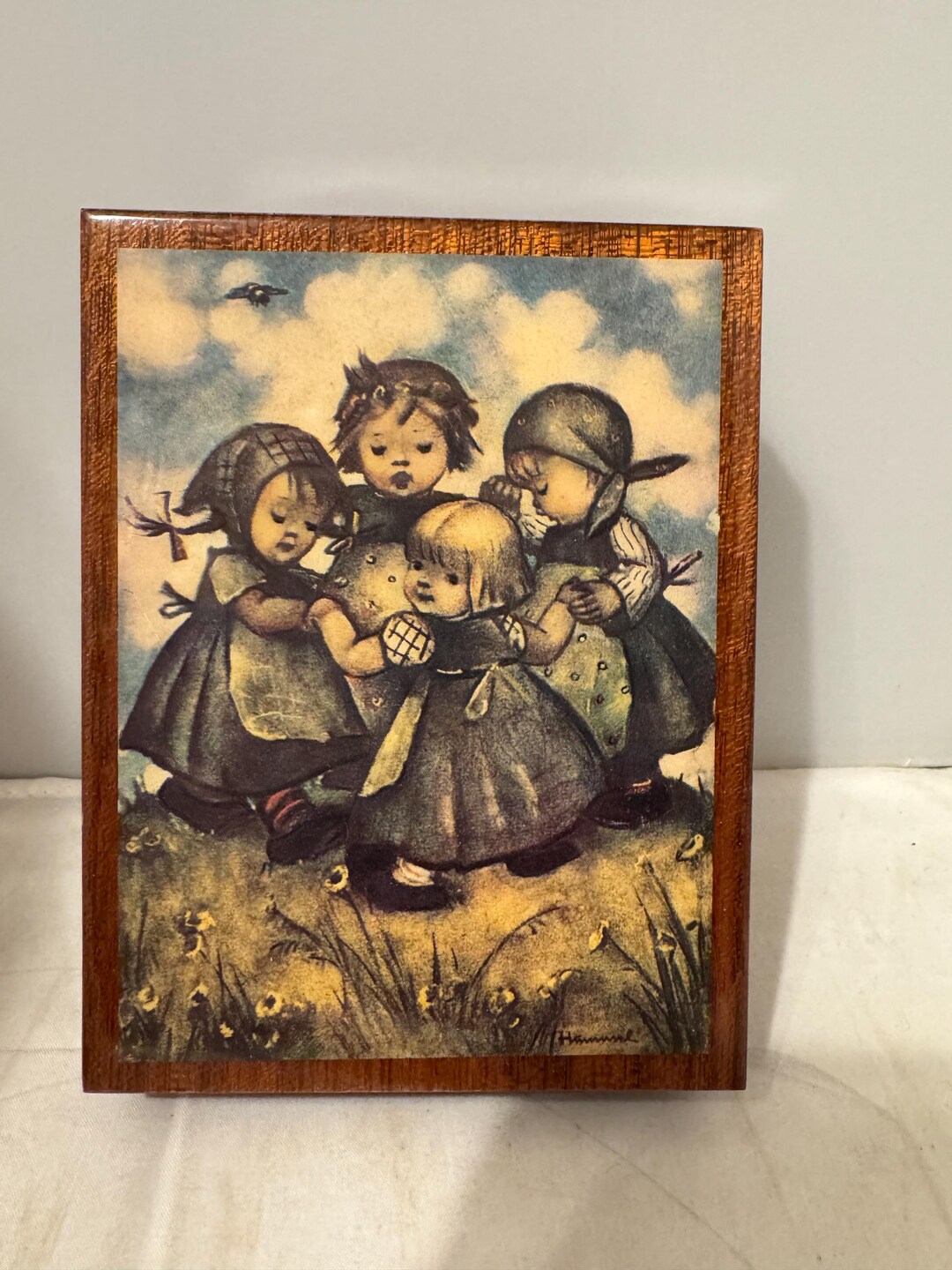 Vintage House of Goebel Music Box by Hummel - Etsy