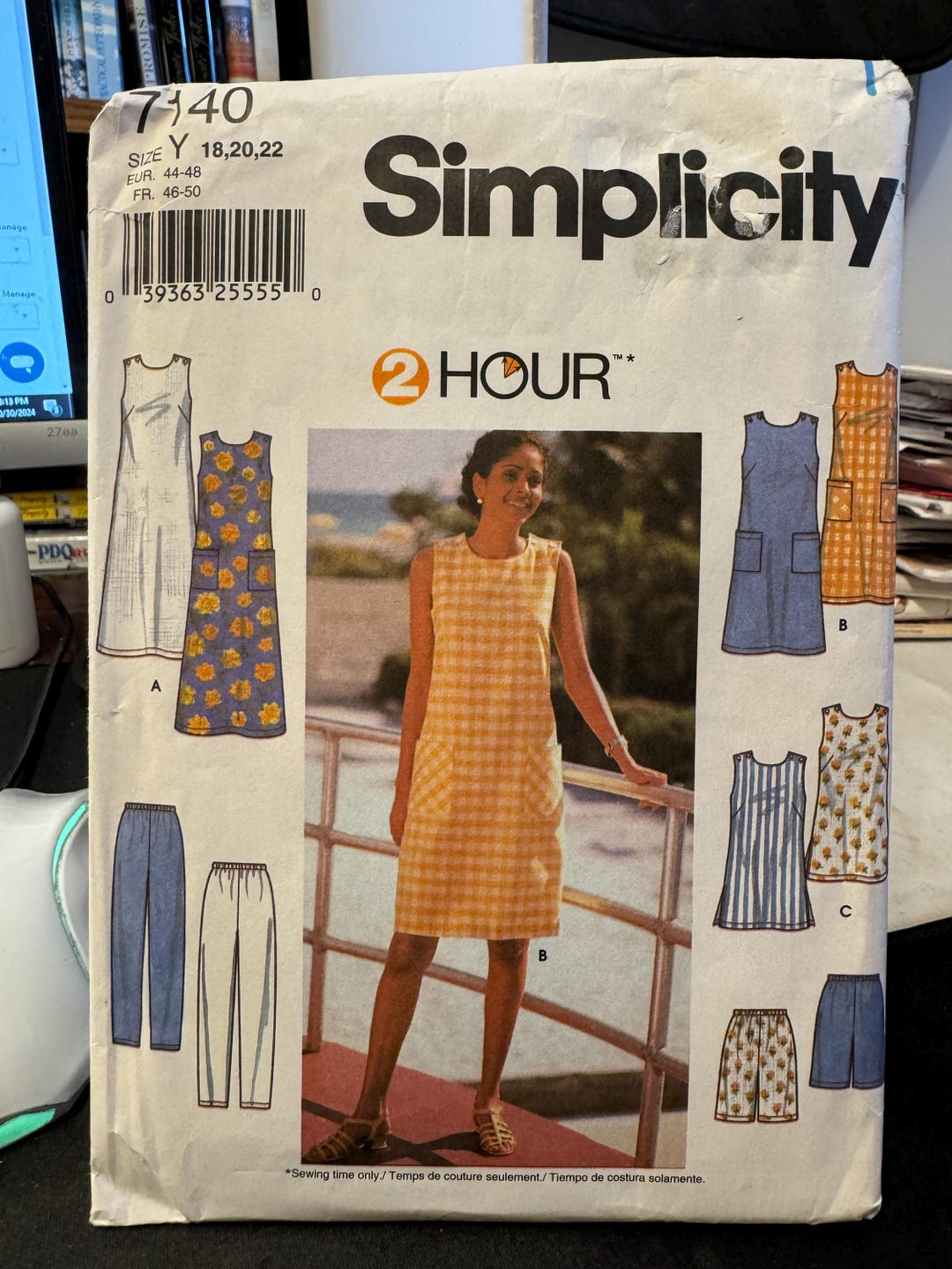 Simplicity 2 Hour Pattern 7140 Size Y 18,20,22 Misses' Petite Dress or ...