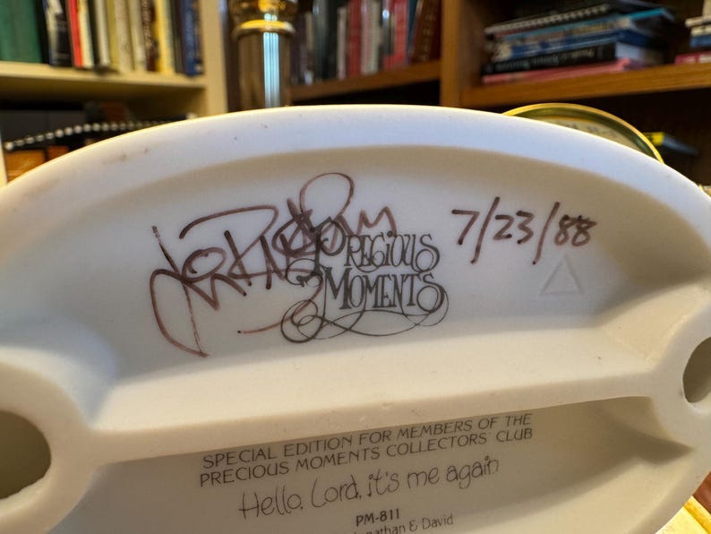 The Enesco Precious Moments 1981 - Hello Lord, It's Me Again - PM-811 ...