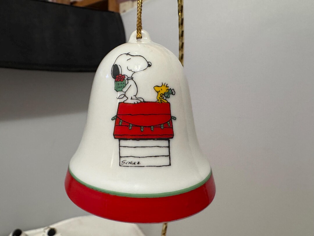 Peanuts Characters Christmas Bell Ornament 1965 - It is Better to Give ...