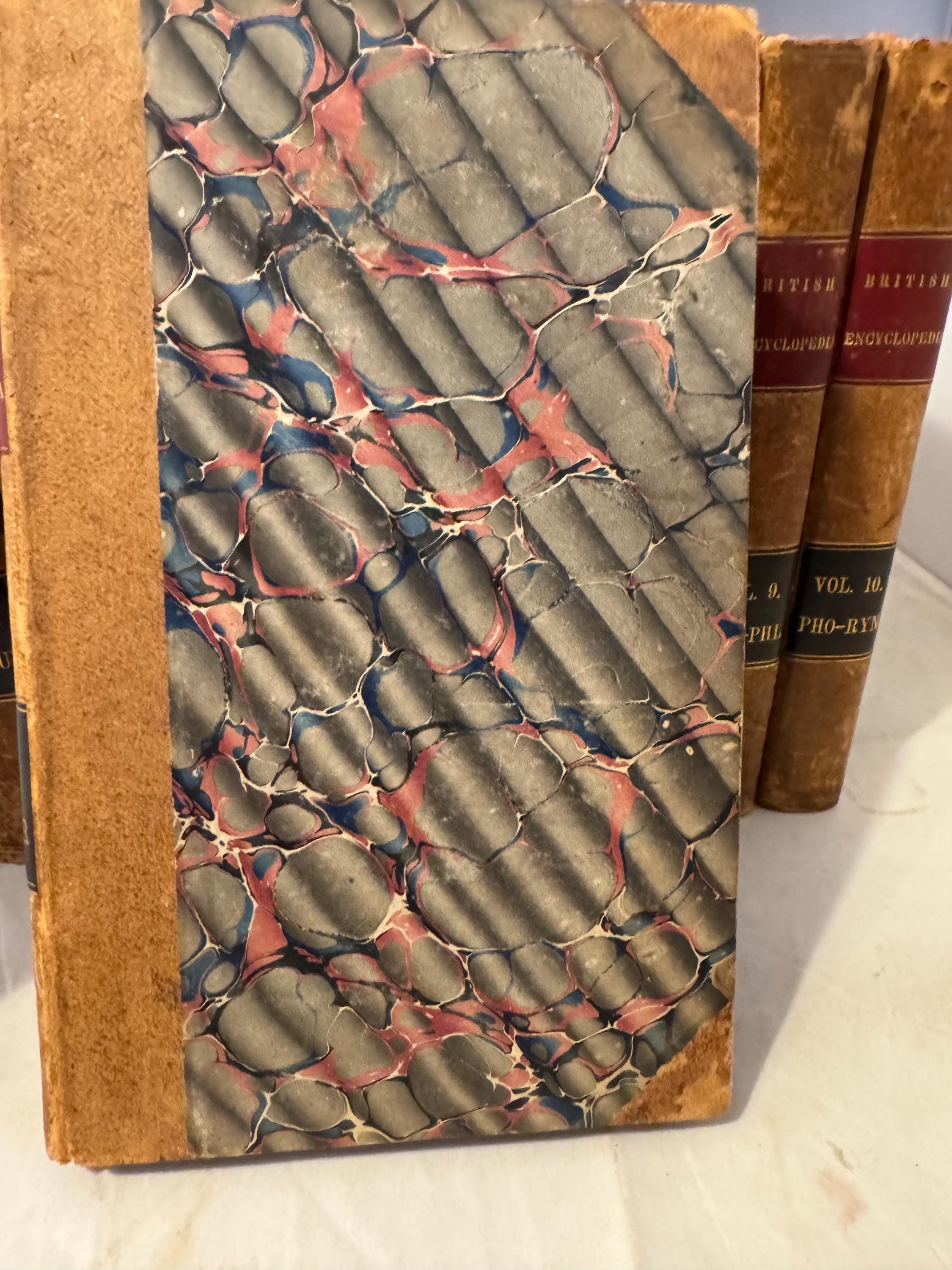 The First American Edition of the British Encyclopedia A Dictionary of ...