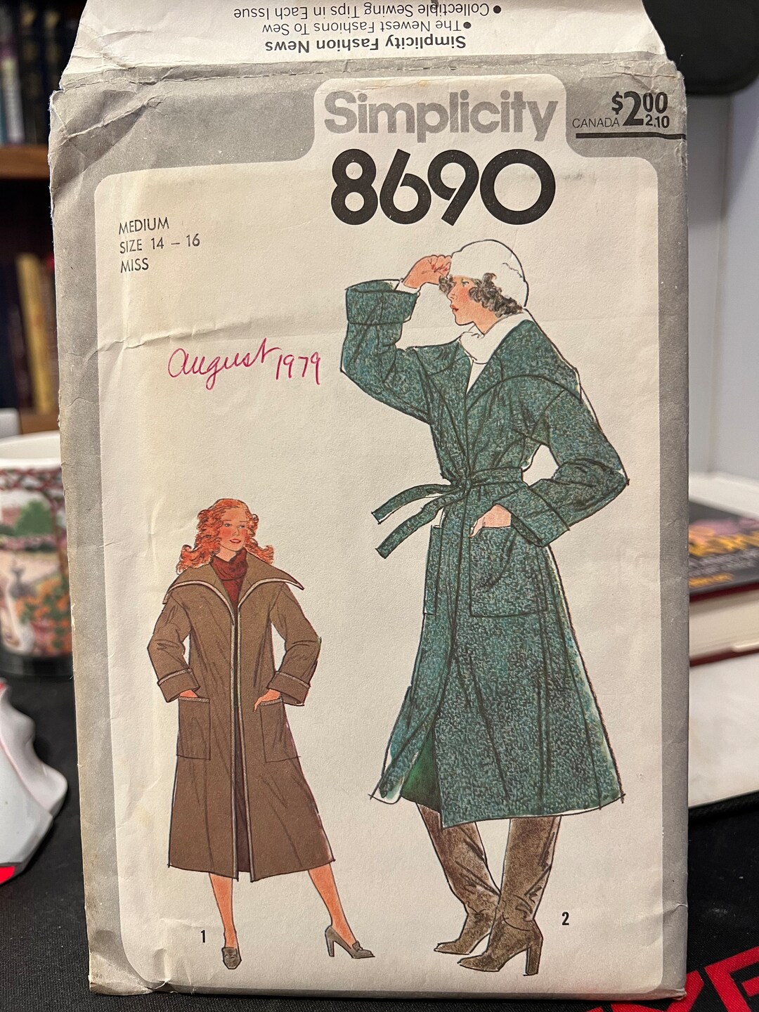 Simplicity Pattern 8690 - Vintage 70's Misses' Unlined Wrap Coat and ...