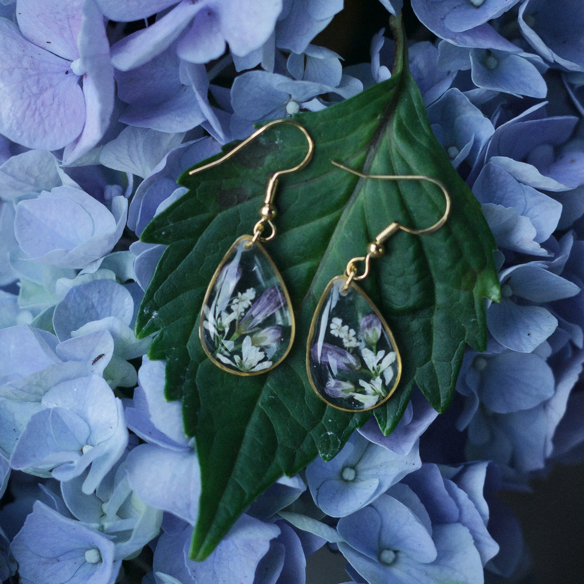 Violet Purple Flower Teardrop Gold Drop Earring, Floral Earrings, Resin ...
