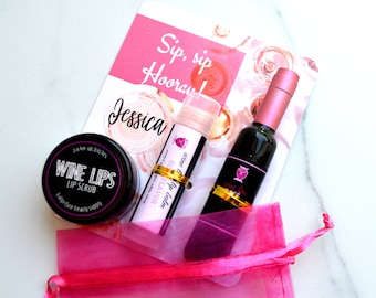 Girls Weekend Gift - 60+ Gift Ideas for 2024