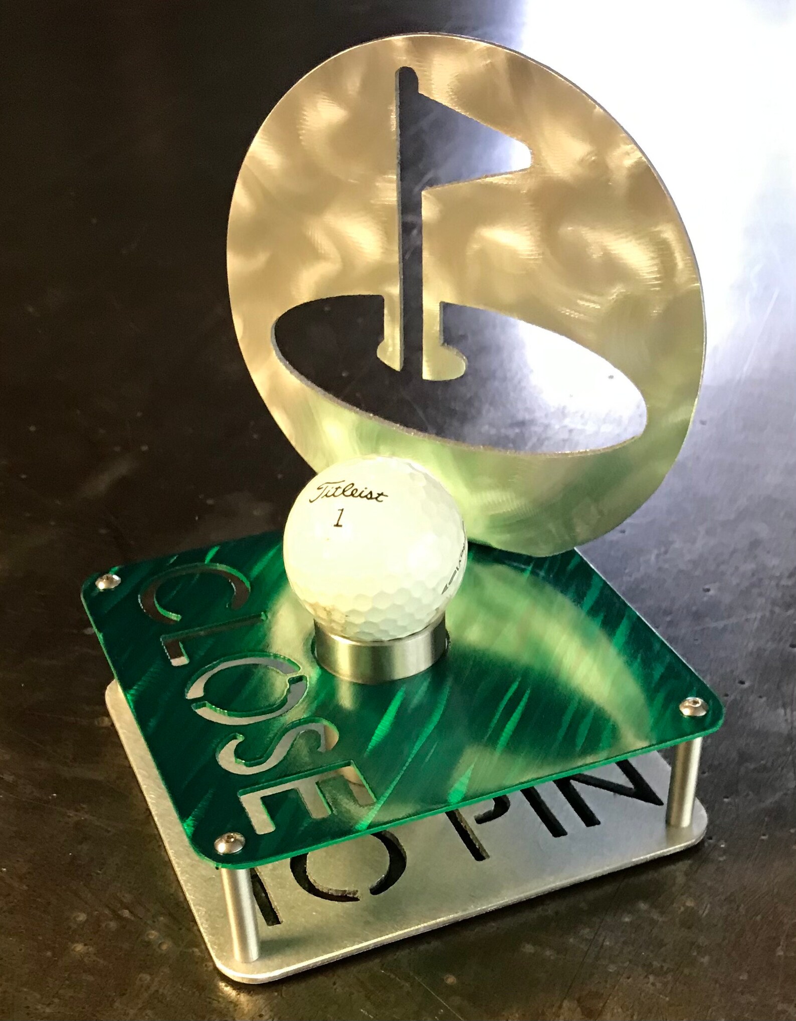 Golf Ball Collection Displays - Ideal Gifts for Golf Enthusiasts and ...