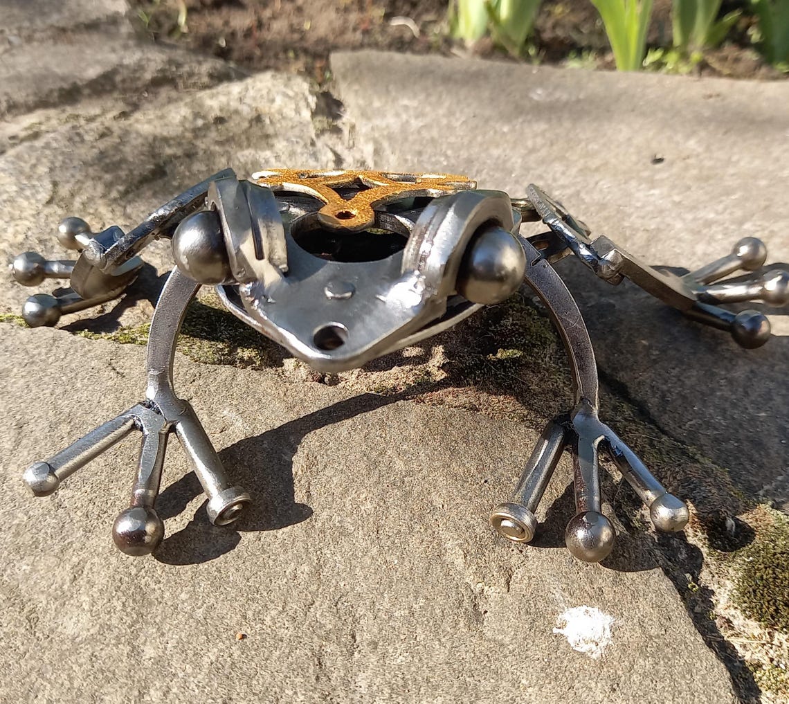Frog, Scrap Art, Metal Art, Recycling and Waste, Collections ...