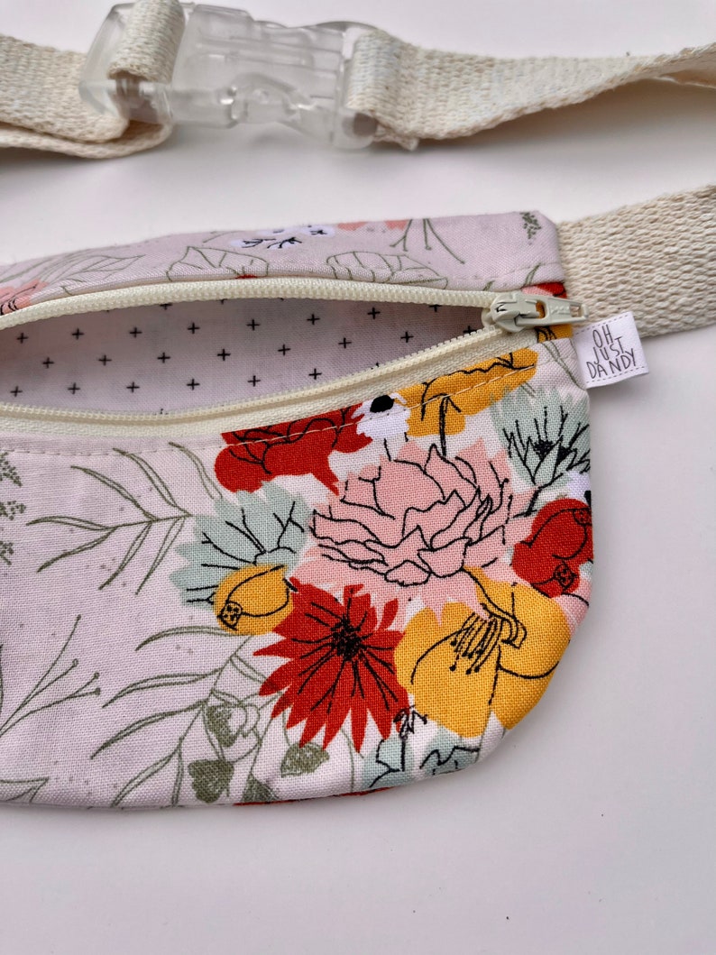 Treasure Pouch in Cream Floral - Etsy