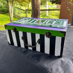 Custom Handpainted Beetlejuice Wooden Box - Etsy