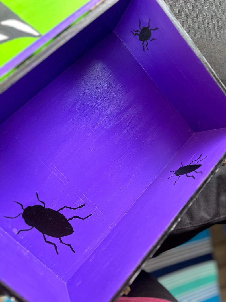Custom Handpainted Beetlejuice Wooden Box - Etsy