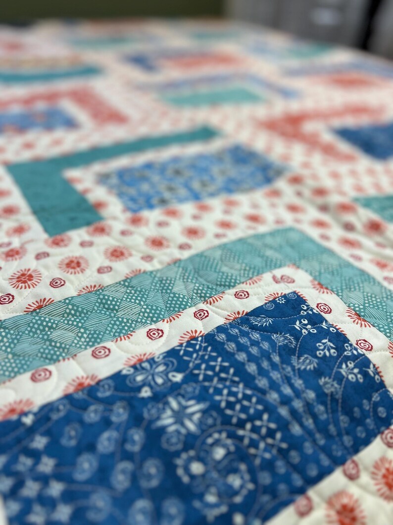 Modern Quilt: Cadence Fabrics, Large Twin Size (75x101) - Etsy