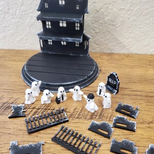 Spooky Ghost Haunted House Office Decor - Halloween Fall Scene - Etsy