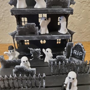 Spooky Ghost Haunted House Office Decor - Halloween Fall Scene - Etsy