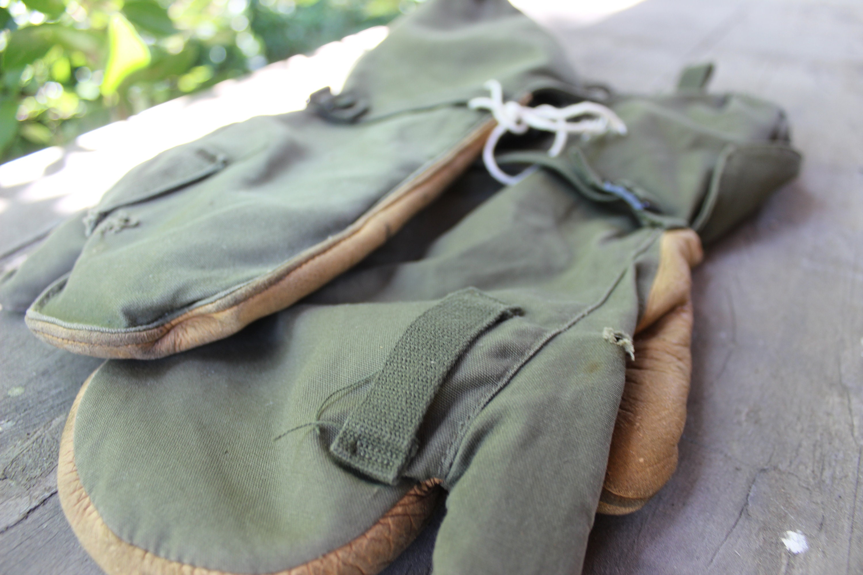 Vintage WWII Army Trigger Gloves Mittens Winter Gloves Leather and ...