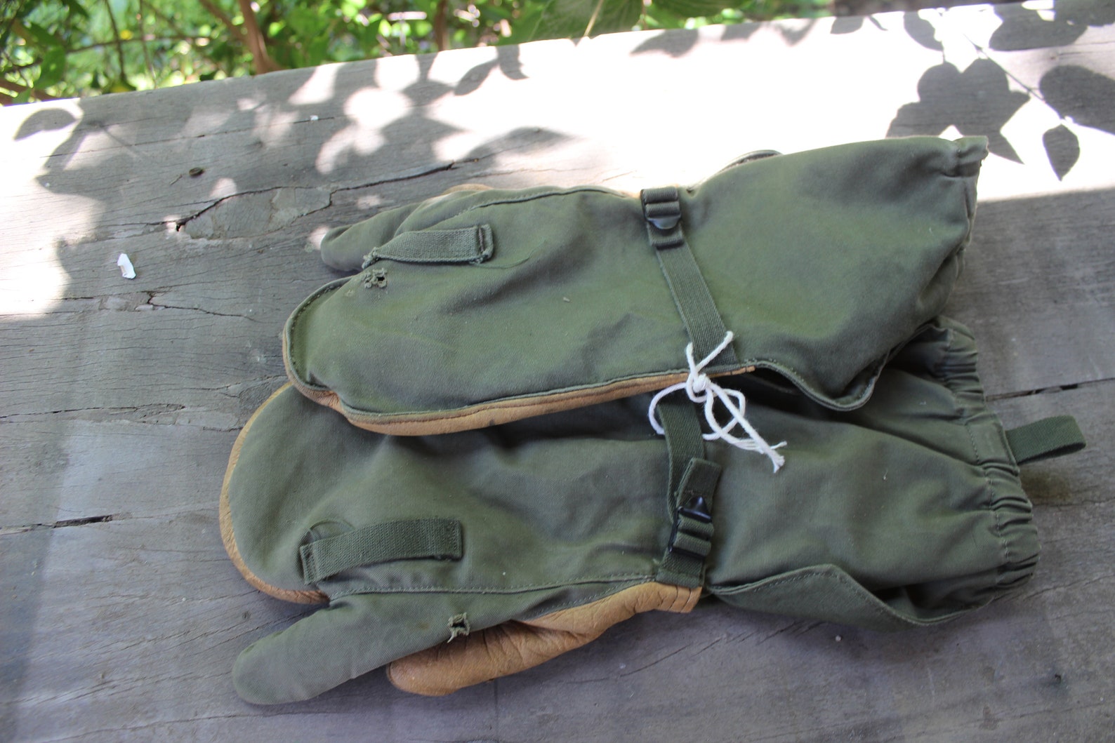 Vintage WWII Army Trigger Gloves Mittens Winter Gloves Leather and ...