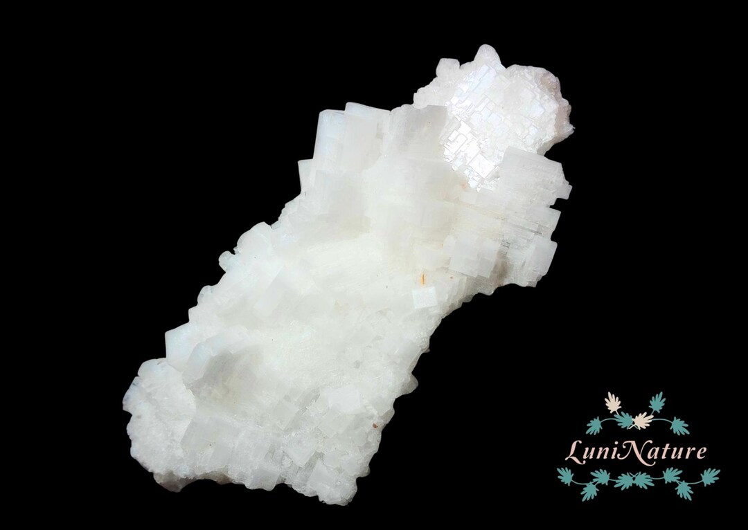 Natural Halite, a Mineral for Decoration, a Great Addition to Any ...