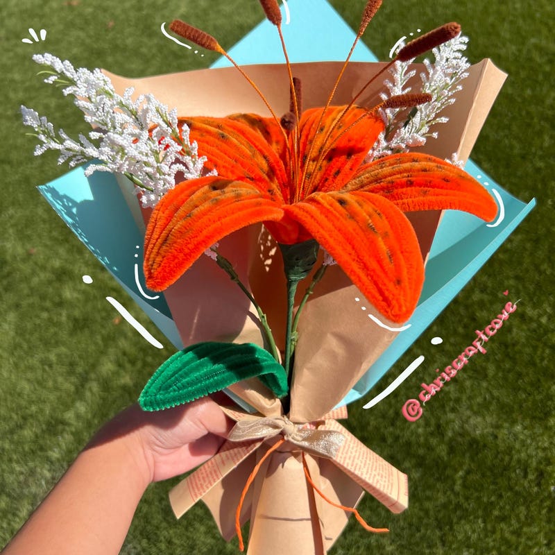 Tiger Lily Bouquet - Etsy