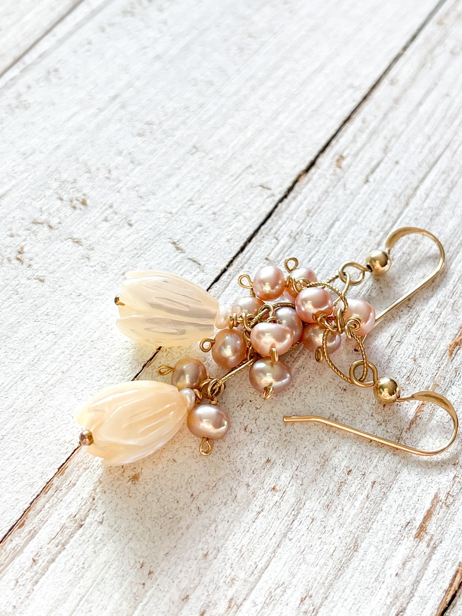 Hawaiian Pikake earrings and Pink Pearls | Etsy