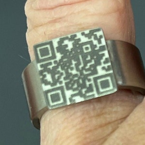 QR Code Titanium Ring - Etsy