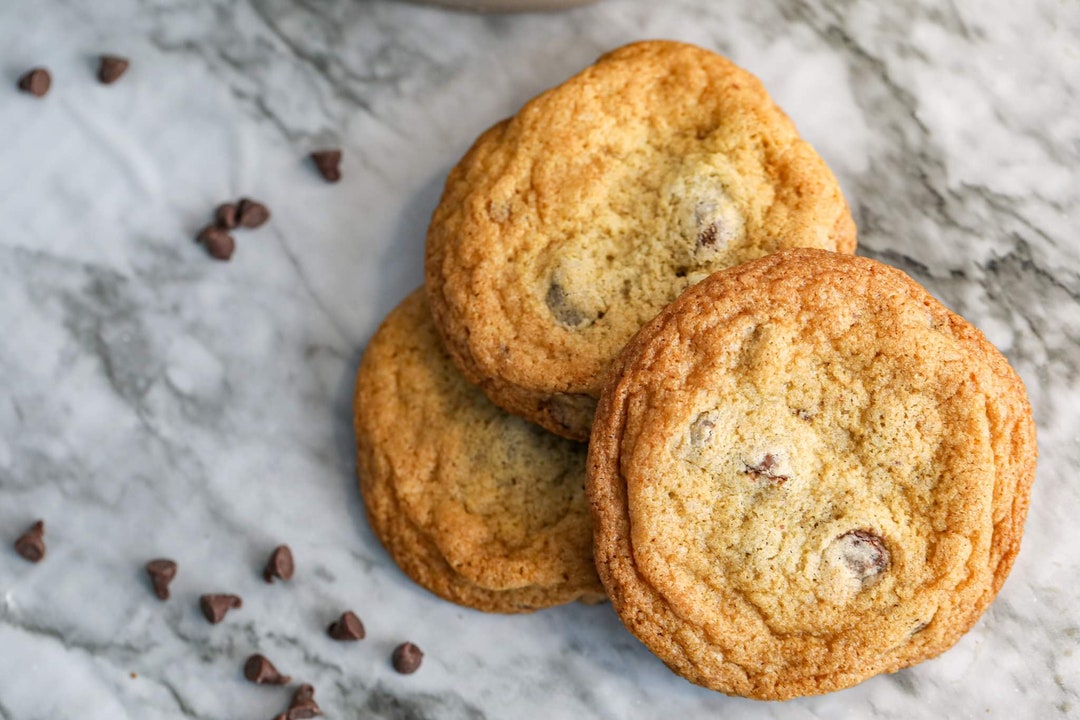 2 Dozen Chocolate Chip Cookies - Etsy