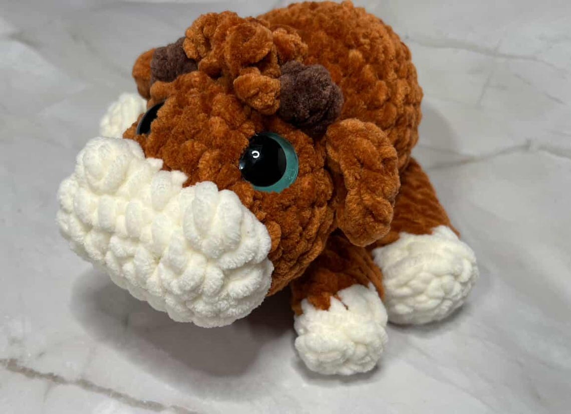 The Cow Pint-sized Pal No Sew Crochet PDF PATTERN - Etsy Canada