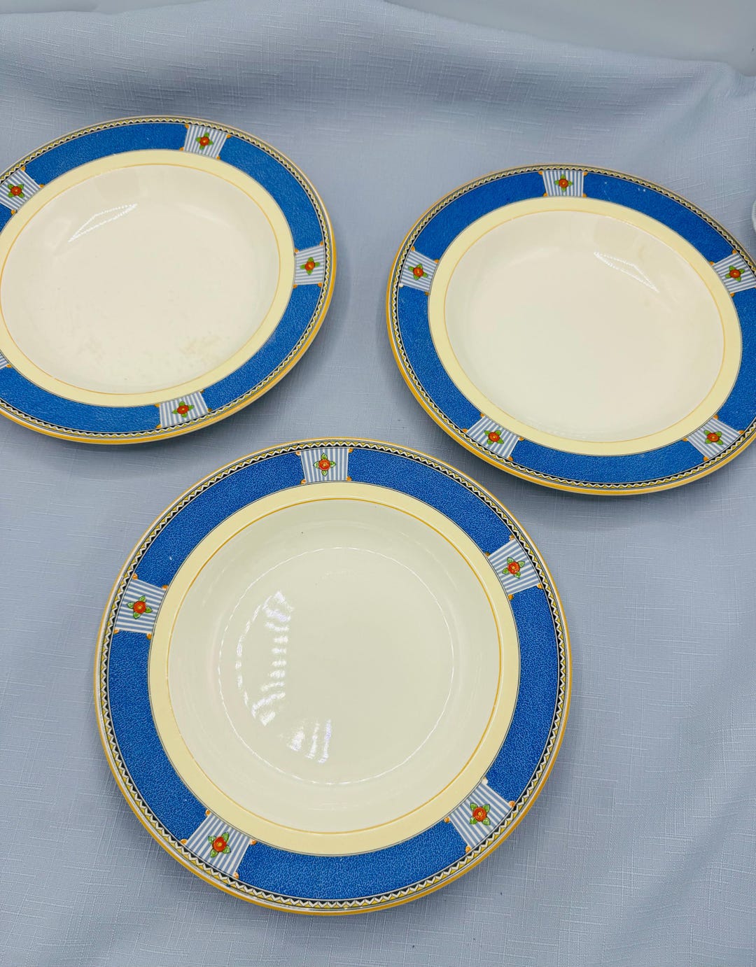 Vintage Set of Bowls From Soho Pottery Made in England. Ambassador ...