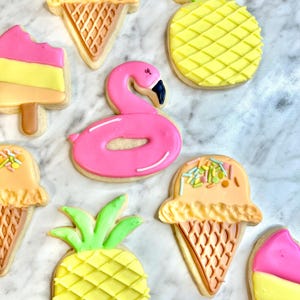 Summer Royal Icing Sugar Cookies: Beach Party Favors - Etsy