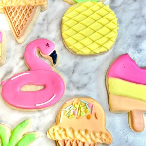 Summer Royal Icing Sugar Cookies: Beach Party Favors - Etsy