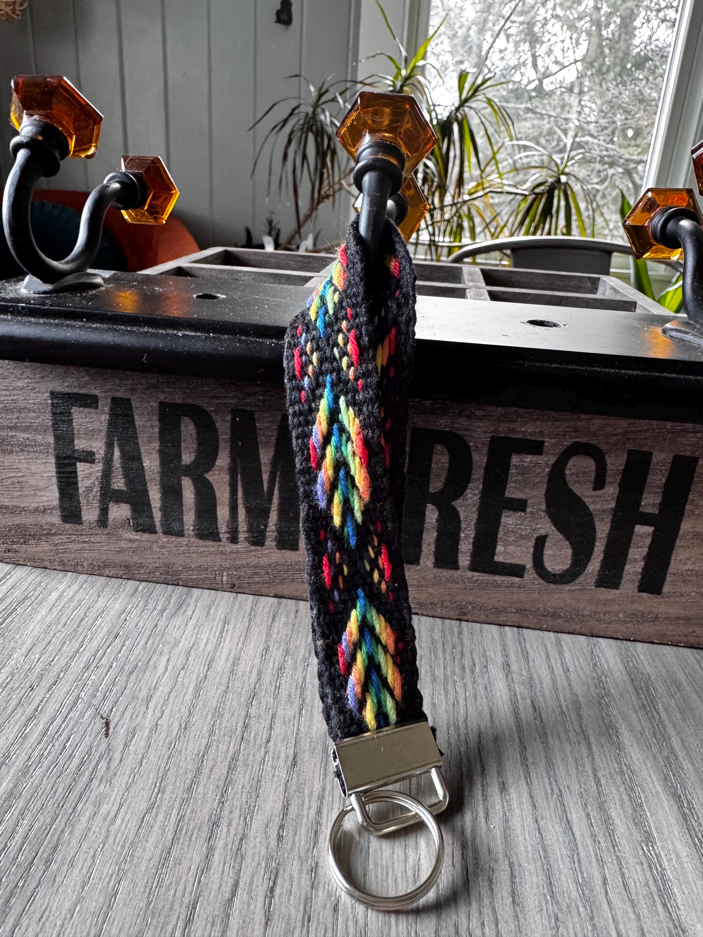 Handwoven Looped Wristlet Keychain W/ Custom Fob Clamp: Pick-up Leaf ...