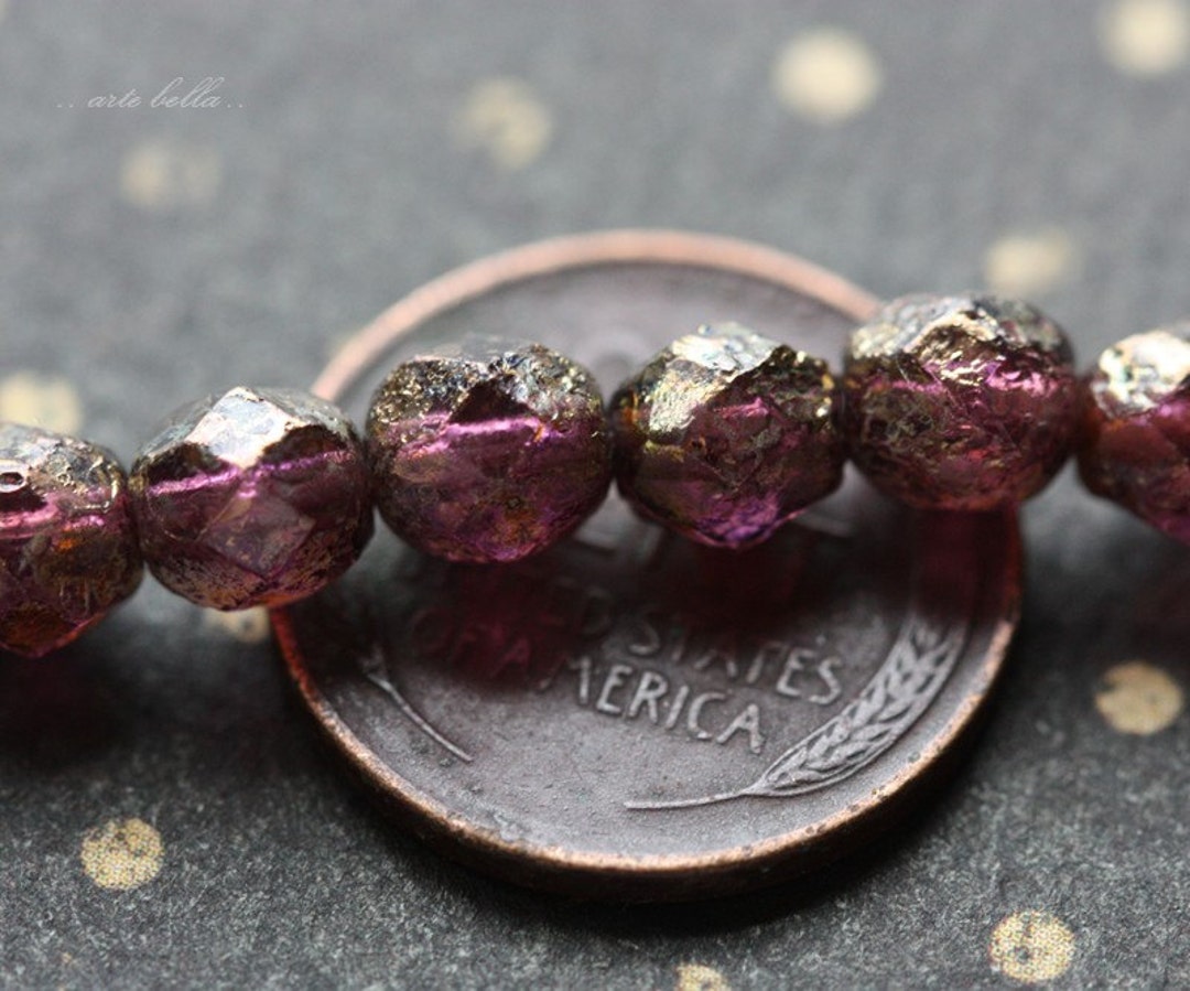 Premium Glass Beads .. GOLDEN GRAPE PEBBLES .. 25 Etched Picasso Czech ...