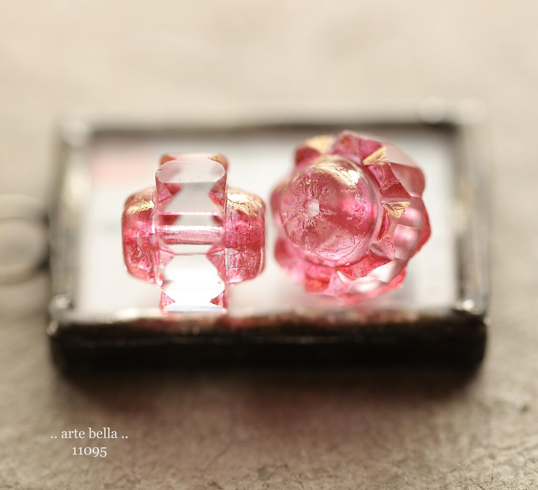 GOLDEN PRINCESS CROWNS .. 4 Premium Etched Czech Glass Crown Beads ...