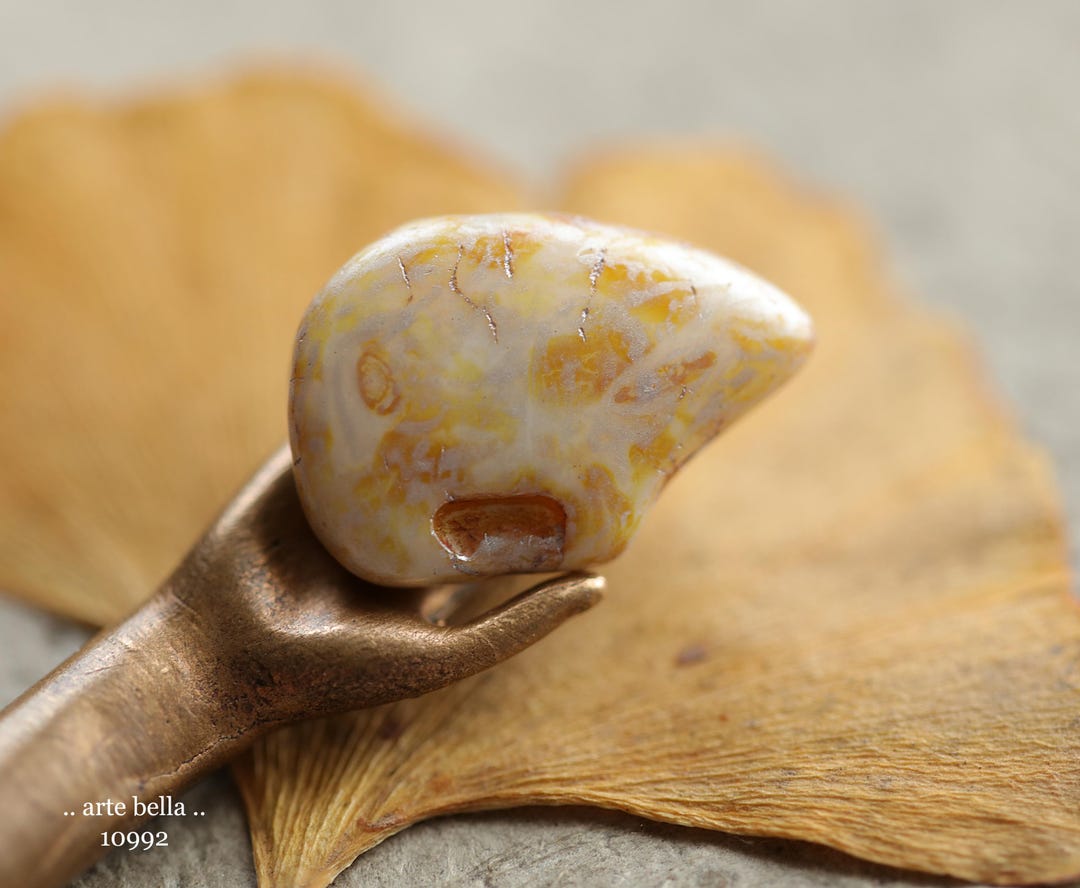 Premium Glass Beads .. SILVERED CARAMEL BEARS .. 6 Premium Picasso ...